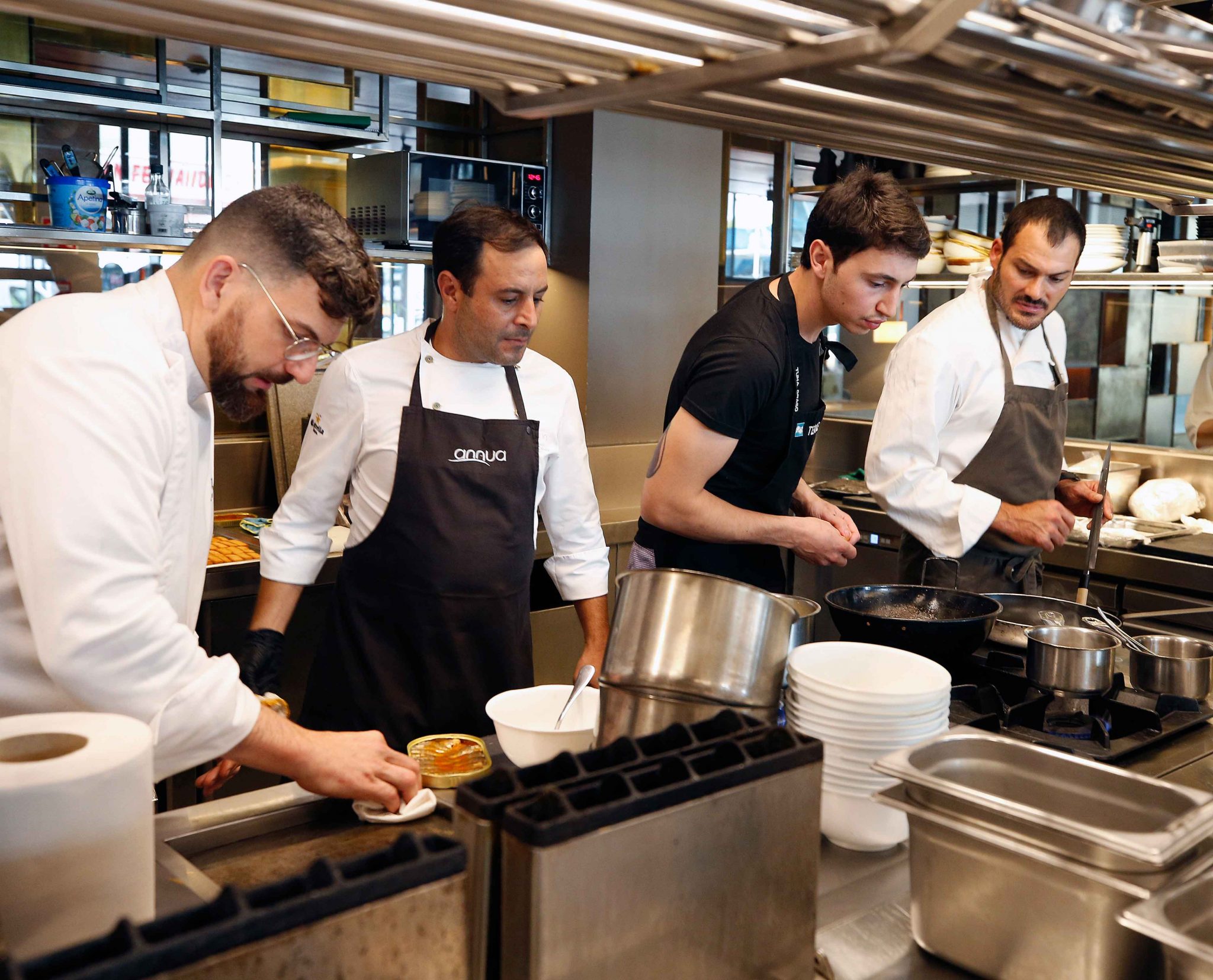 Los Cocineros Revelación cocinan juntos en Alicante - Gastroactitud ...